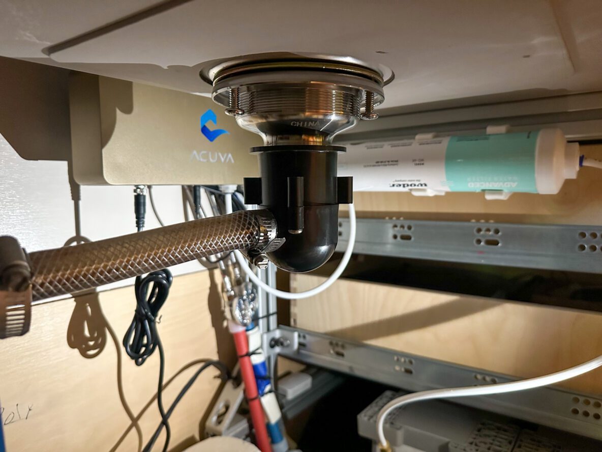 Acuva ArrowMAX 2.0 UV-LED Review: Van Life Water Purification